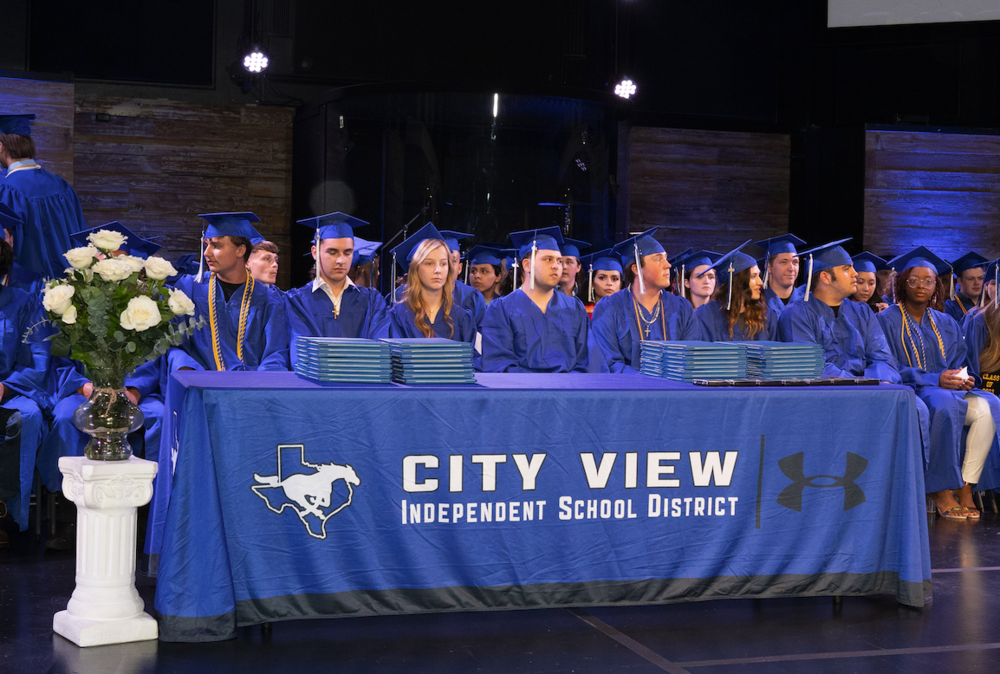 Class of 2023 Graduation Pictures | City View Independent School District